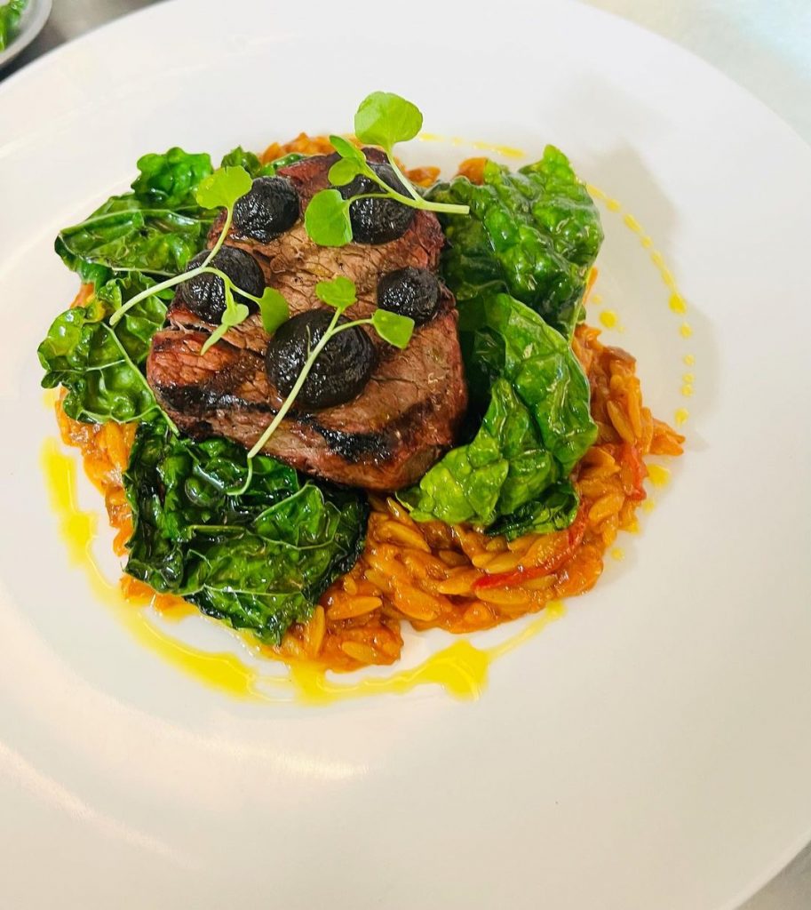 Lion and Lamb Little Canfield – Traditional Pub-Restaurant